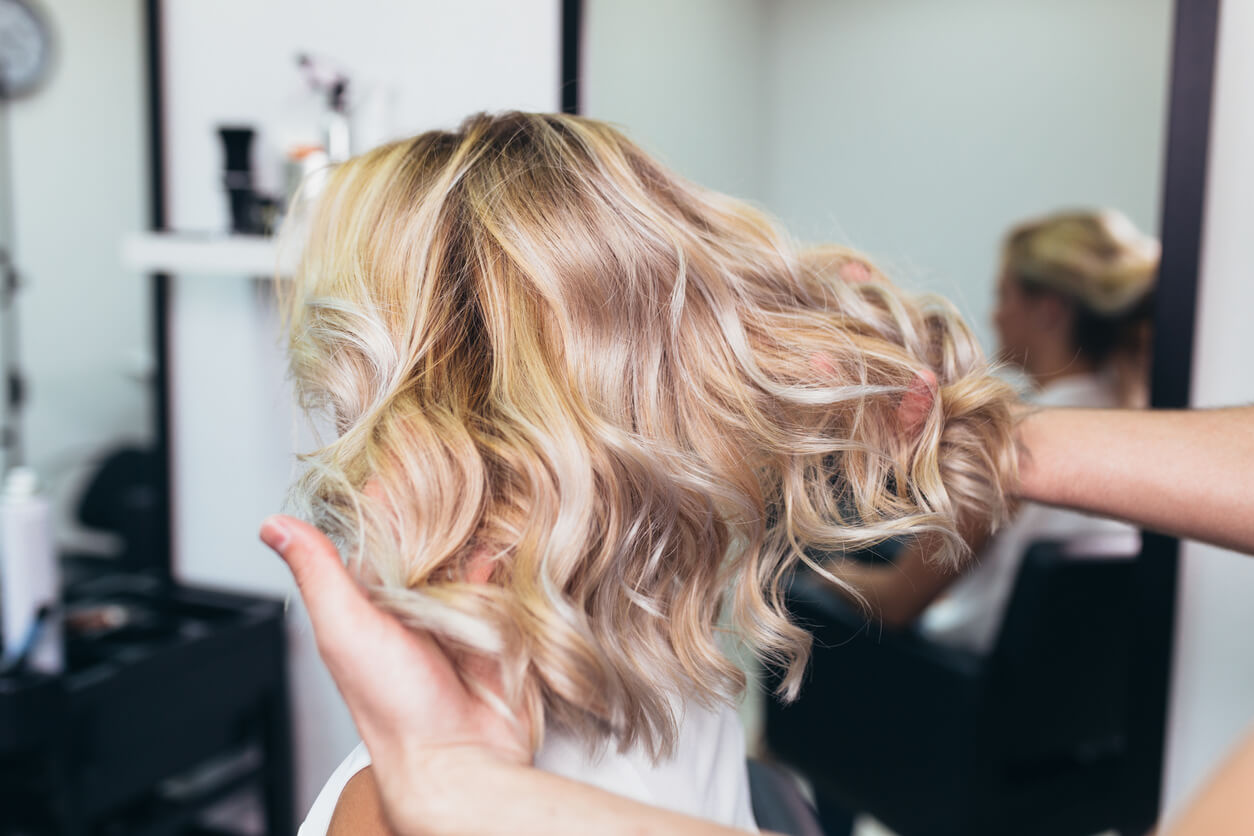 how-to-extend-your-hair-colour - Status Co. | Formerly Blown Lux
